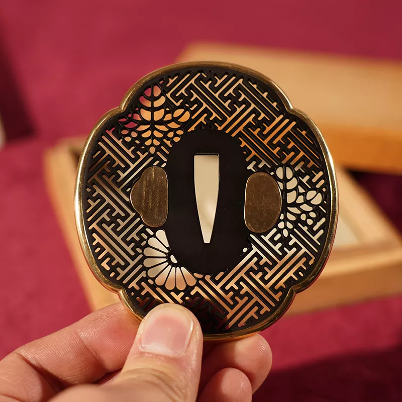 Tsuba 006【red copper+brass】 - Samurai Sword Shop | Z-SEY