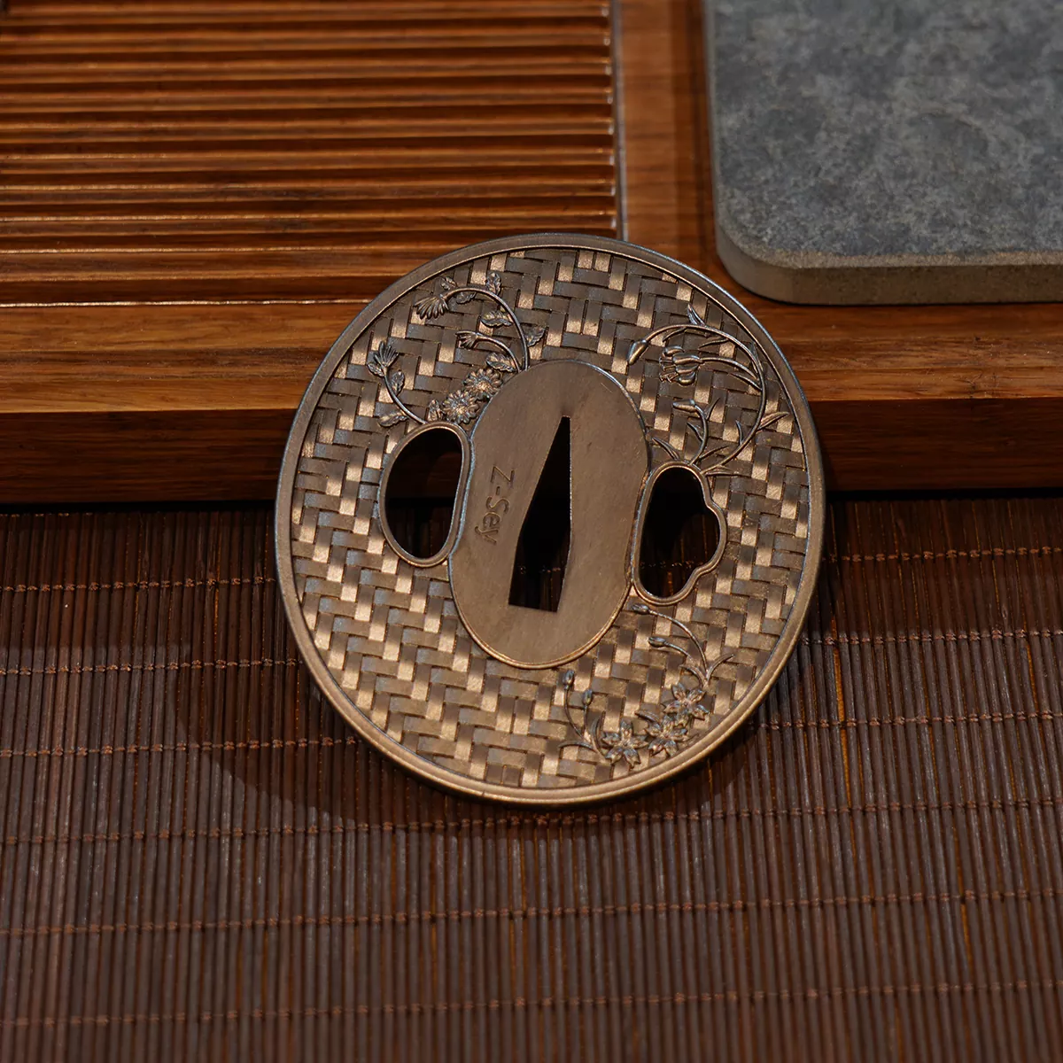 Tsuba 035 - Samurai Sword Shop | Z-SEY